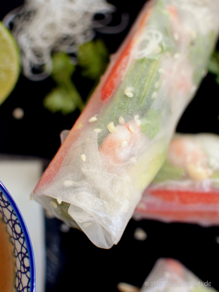 Summer Rolls mit Erdnusssauce à la Frau Pee - Stilettos & Sprouts