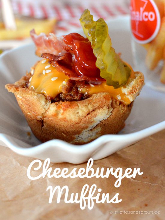 Cheeseburger Muffins - Stilettos & Sprouts