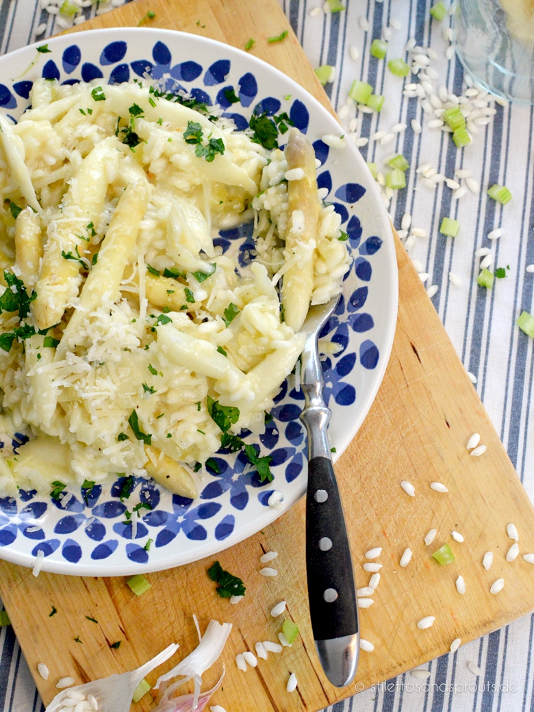 Spargelrisotto mit weißem Spargel - Stilettos & Sprouts